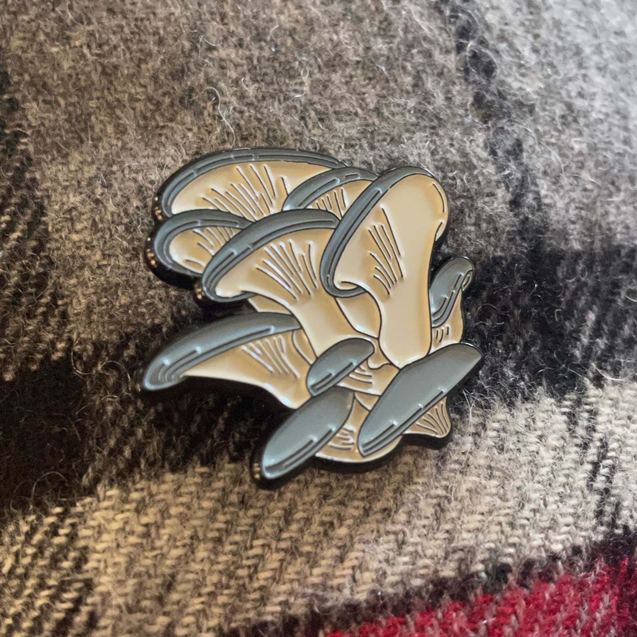 Oyster Mushroom Enamel Pin – Green Bird Press